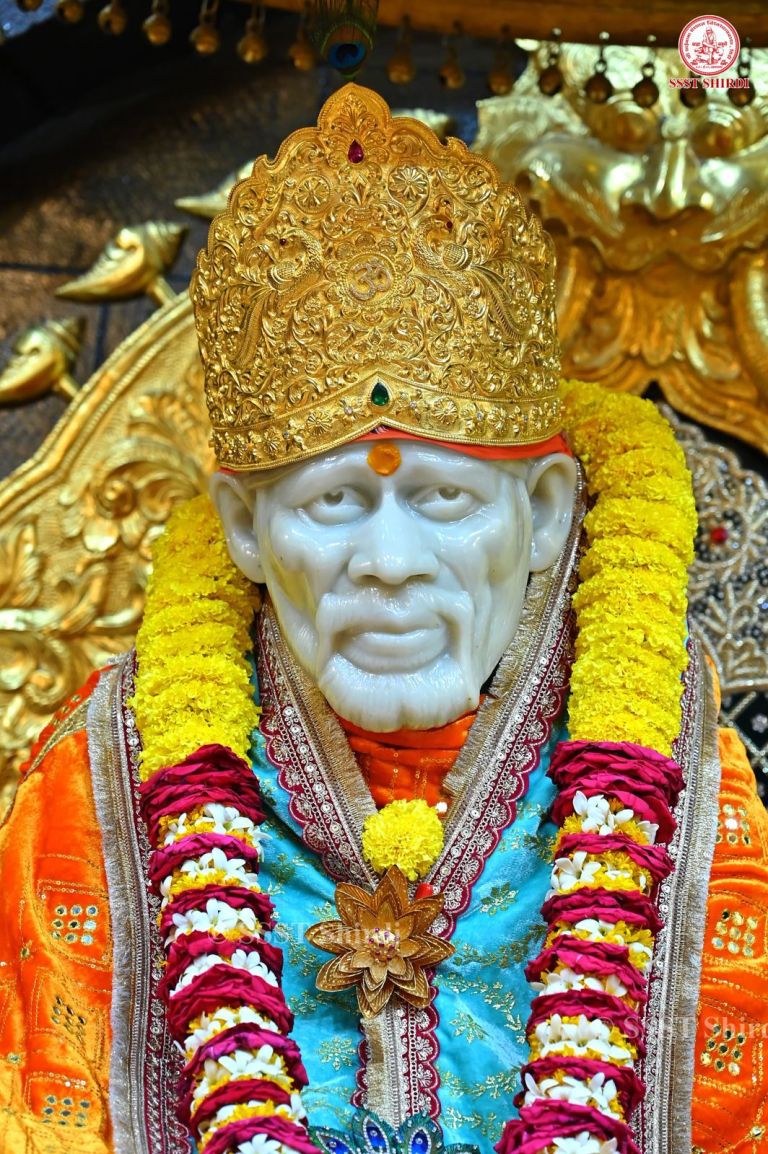 Why Shirdi Sai Baba is a Universal Spiritual Guide – "I draw to Me, My man from far off or even ...